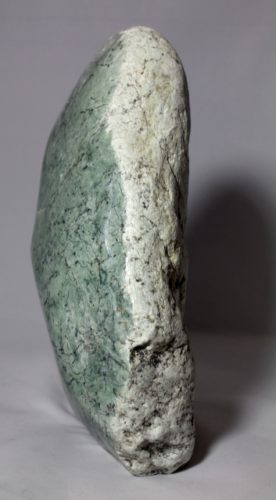 Greenish blue jade | Geometric Geology